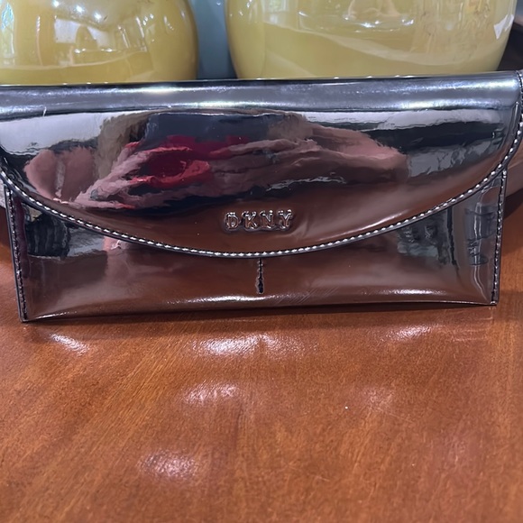 Dkny | Bags | Dkny Wallet | Poshmark
